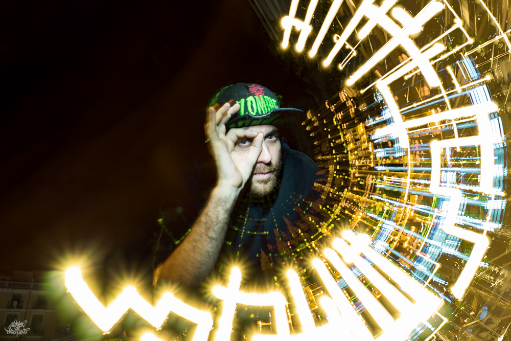 Contacto - CHILDREN OF DARKLIGHT